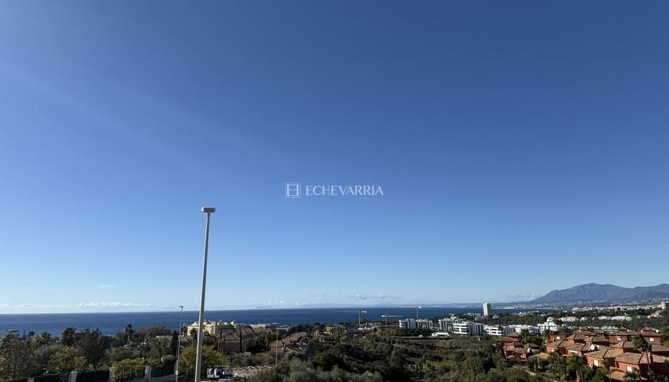 Casa adosada de alquiler en Bahía de Marbella, Marbella | fotocasa