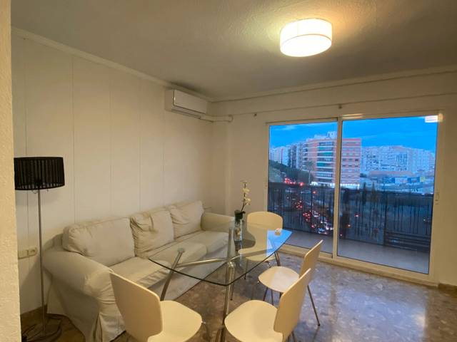 Piso de alquiler en Carrer de Sant Vicent Màrtir, 186, La Raïosa ...