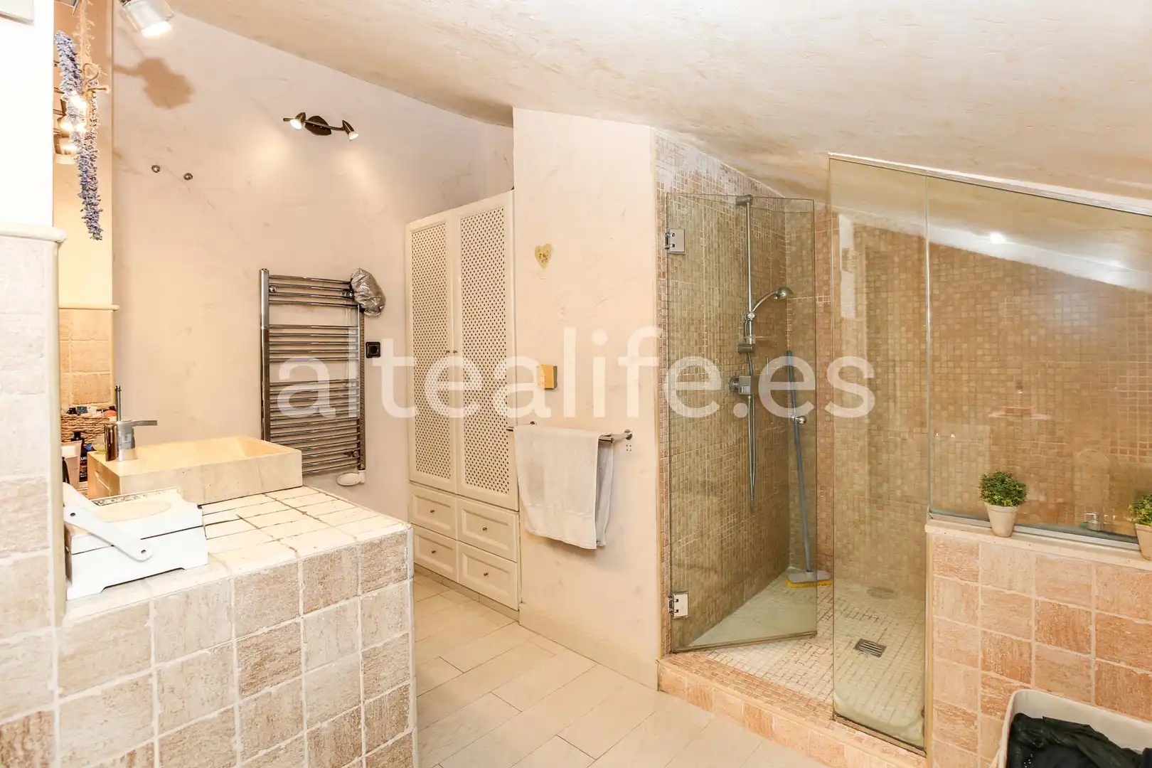 3 Casas y pisos en Calle del Consell, Altea | fotocasa