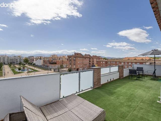 Attic for sale in Calle Calle Torrente Ballester, 3, Santa Fe, Granada ...