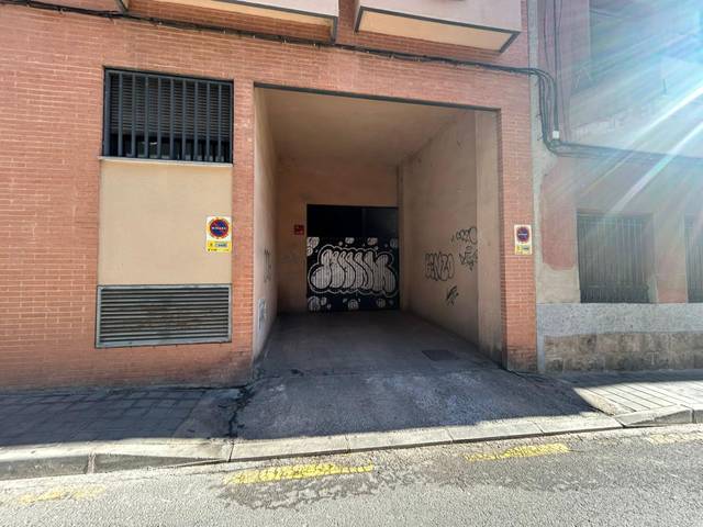 Garaje en venta en Carolinas Bajas, Alicante / Alacant | fotocasa