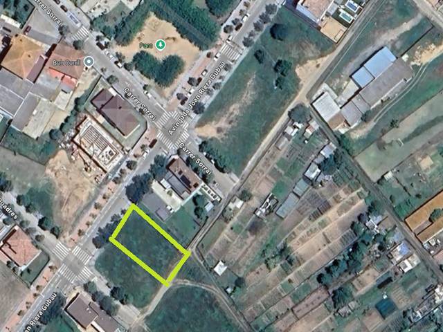 Residencial en venta en Avinguda Joan Riera Gubau, 37, Santa Coloma de ...