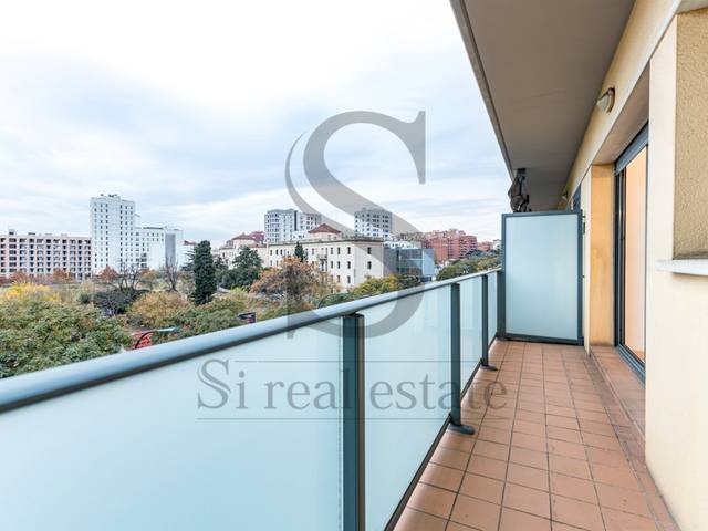 Piso en venta en Passeig de Santa Coloma, Sant Andreu de Palomar ...