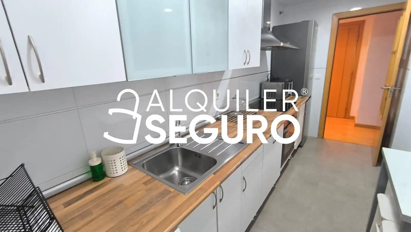 1 Casas y pisos de alquiler en Calle Isaac Peral, Bormujos | fotocasa