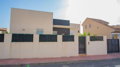 Casa o chalet en venta en Avenida de las Naciones, Rojales, Alicante ...