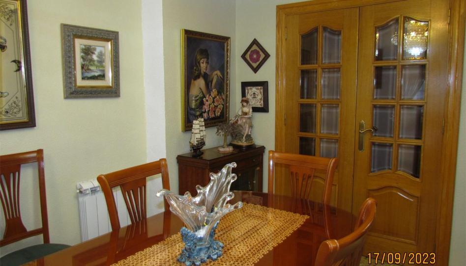 Piso en venta en Avenida Doctor Don Julio López Tarín, 19, Utiel ...