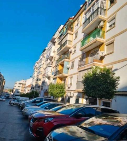 Piso en venta en Avenida de Cristóbal Colón, 74, Las Colonias, Huelva ...