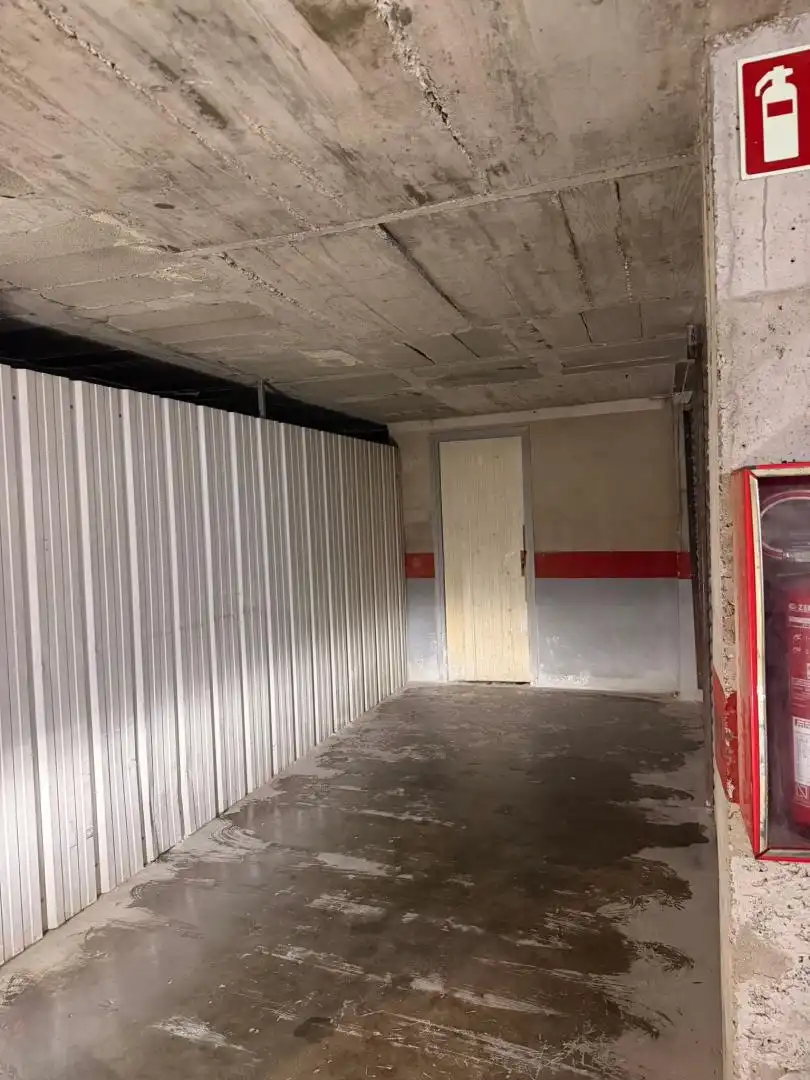 1 Plazas de garaje en Port Banyuls, Empuriabrava | fotocasa